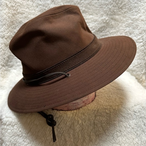 Outback Trading Co. | Accessories | Outback Trading Co Brown Wallaby ...